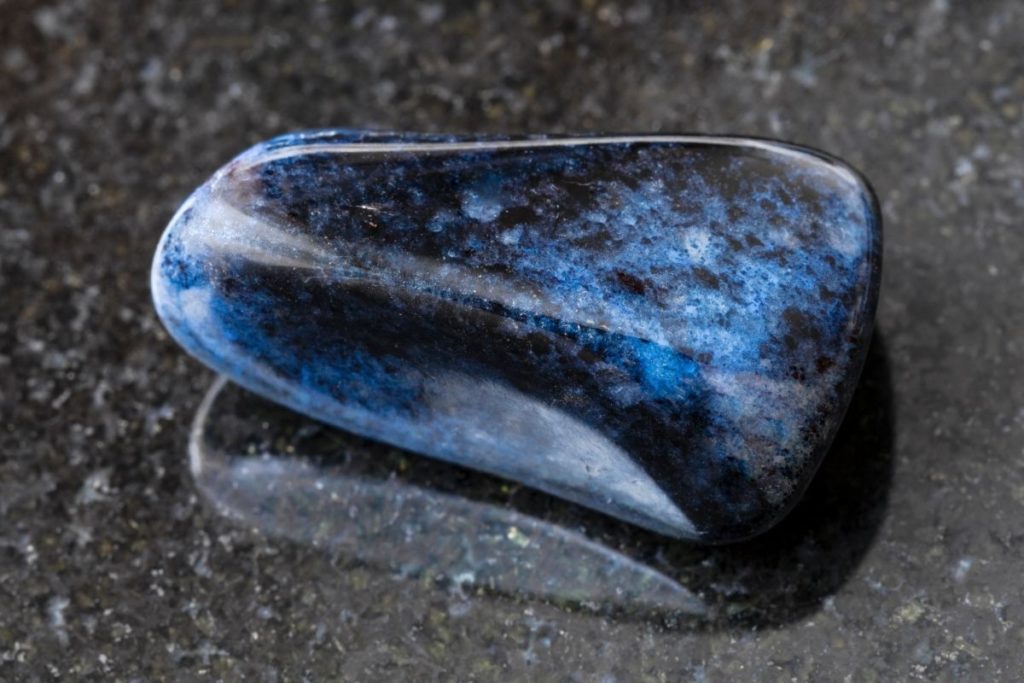 Dumortierite Meaning - Everyday Insight